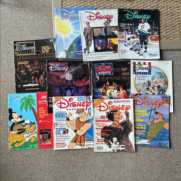Disney | Accents | Vintage 9s Disney Magazine Collection With Colorful ...